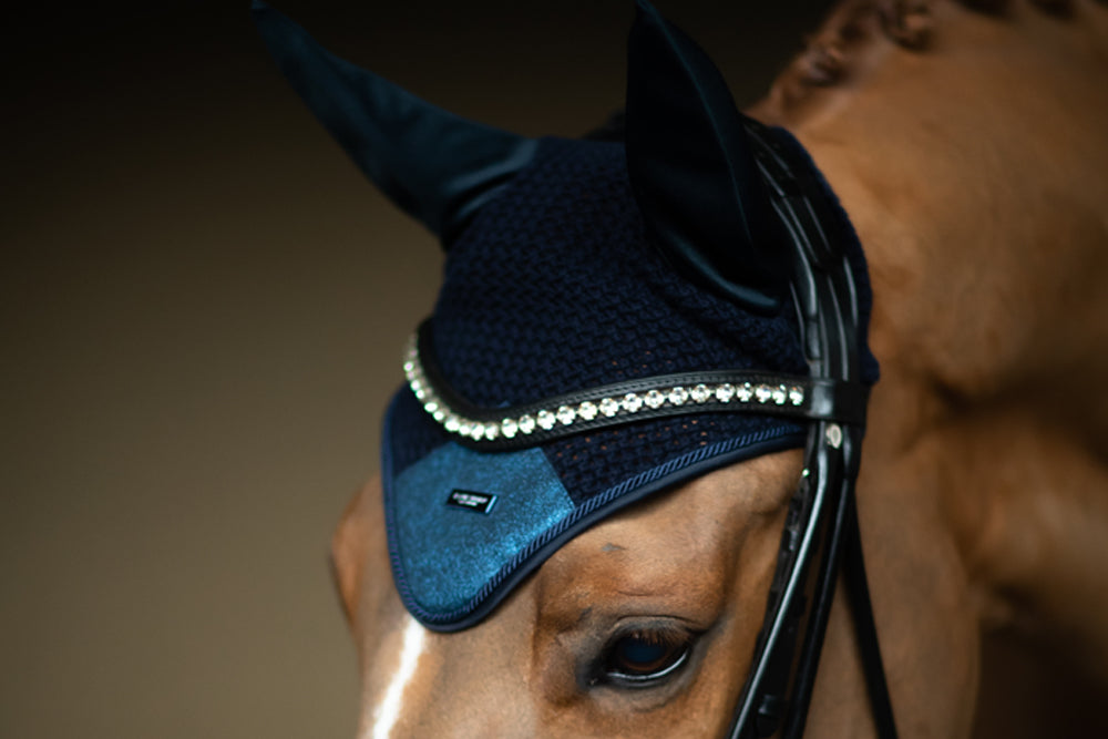 Ear Bonnet Blue Meadow Glimmer – Equestrian Stockholm