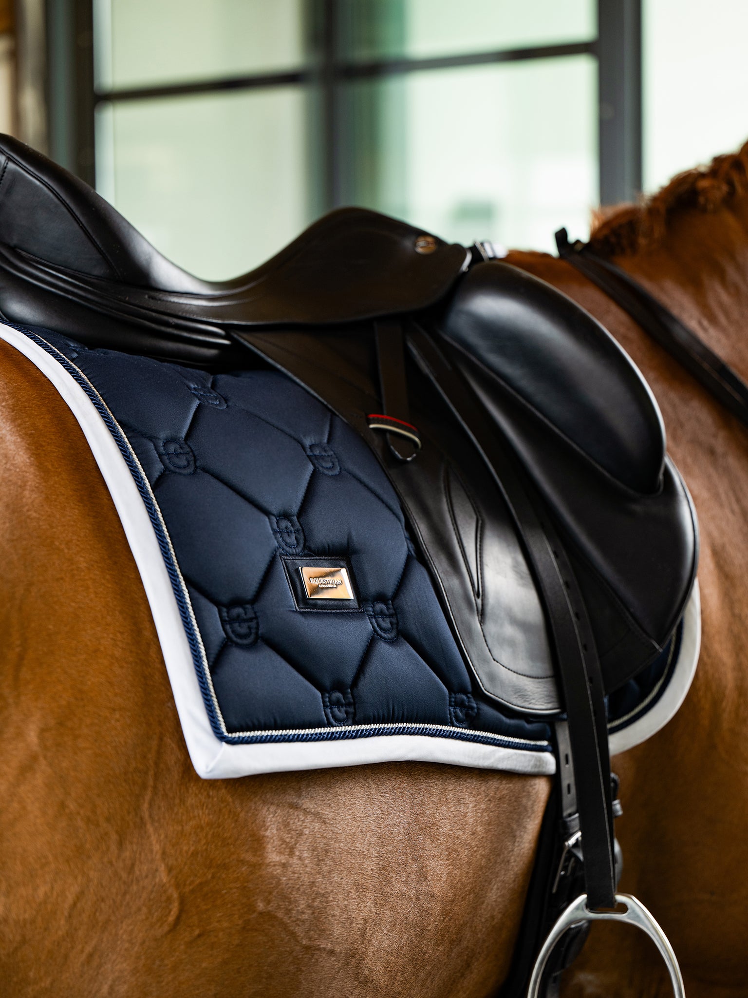 Dressage Saddle Pad Midnight White Edge – Equestrian Stockholm